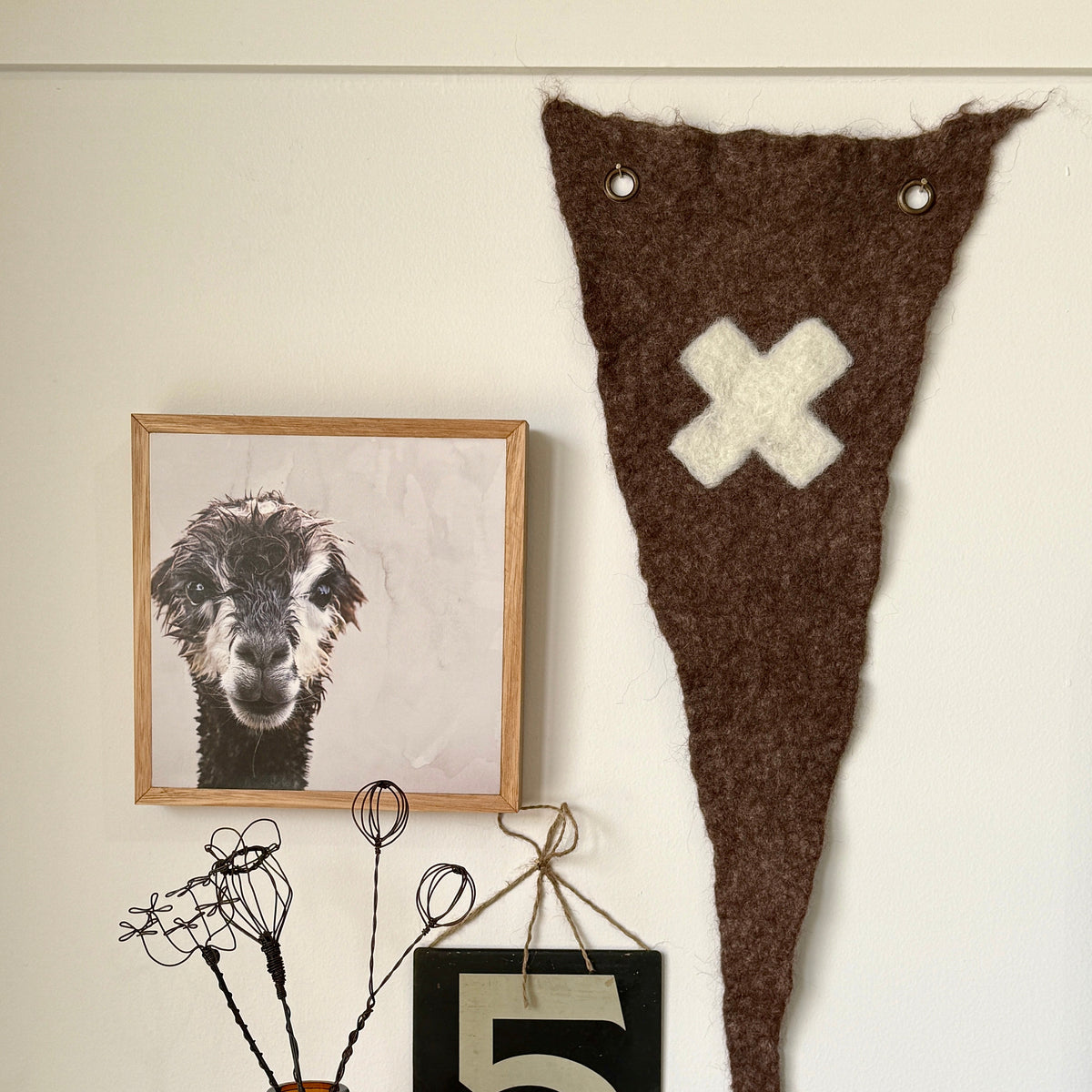 felt - alpaca banner # 4 – nefotlak farm shop